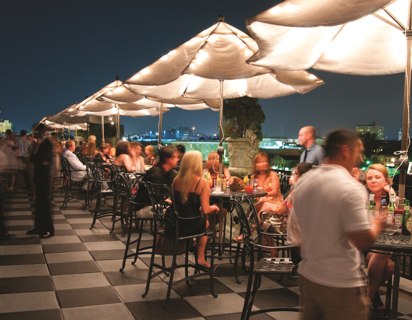 Market Pavilion Hotel - Home
